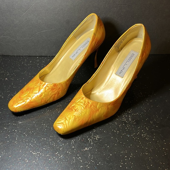 Bellini | Shoes | Bellini Healed Yellow And Gold Embossed Heals | Poshmark